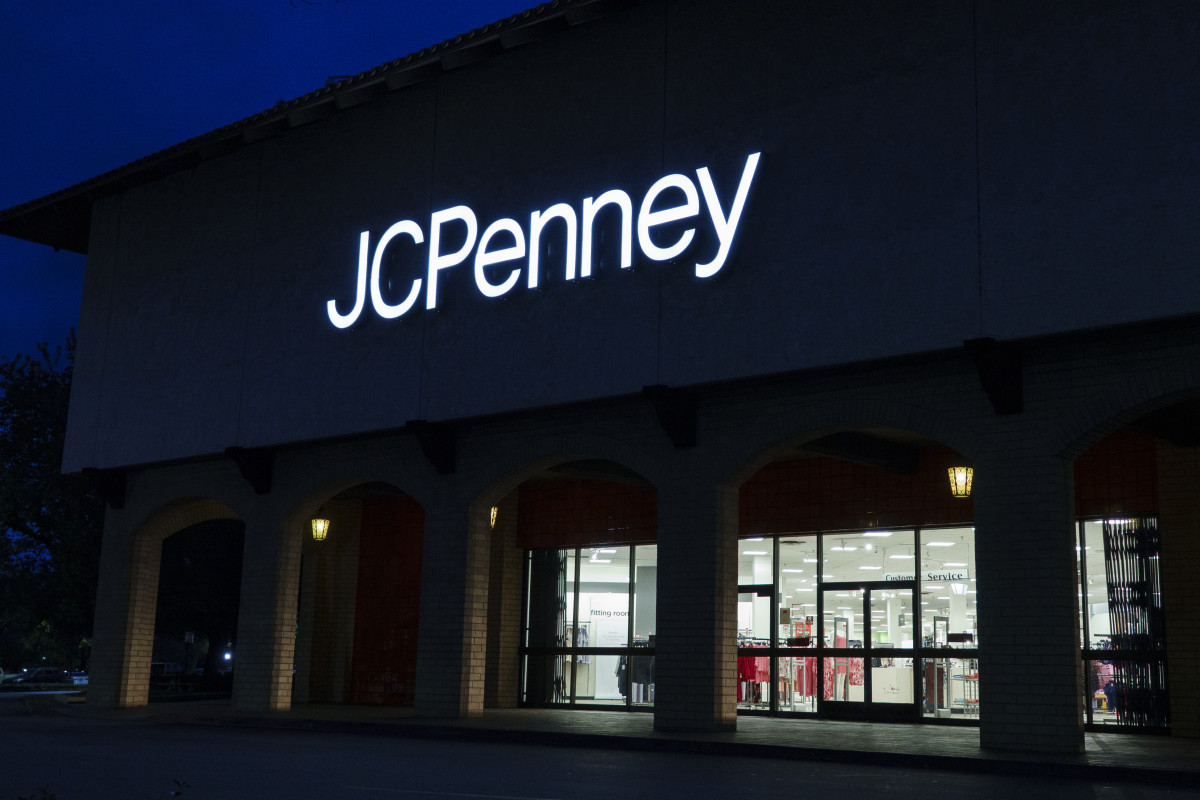 JCPenney's $15 soft fleece hoodies are 60% off in 6 colors