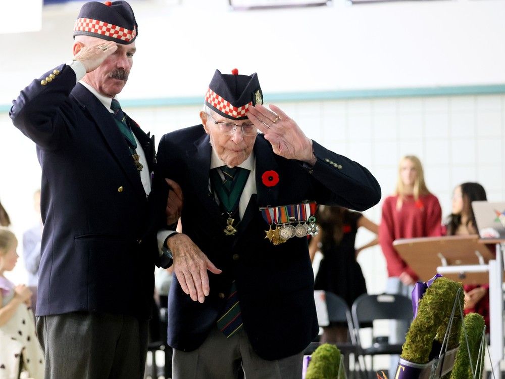 'I will never forget': Second World War vet tells students how he went ...
