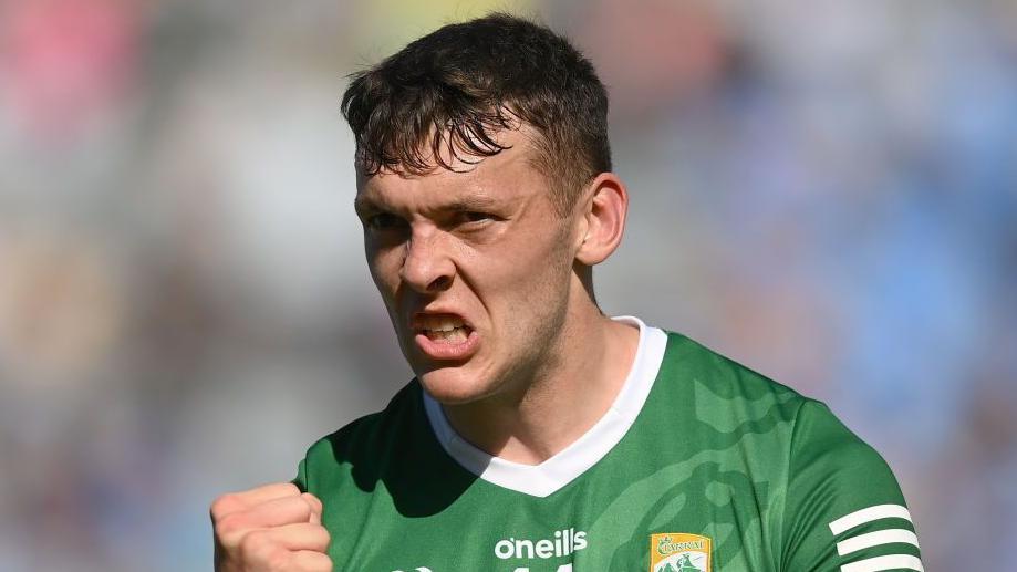 Clifford is Footballer of the Year for third time