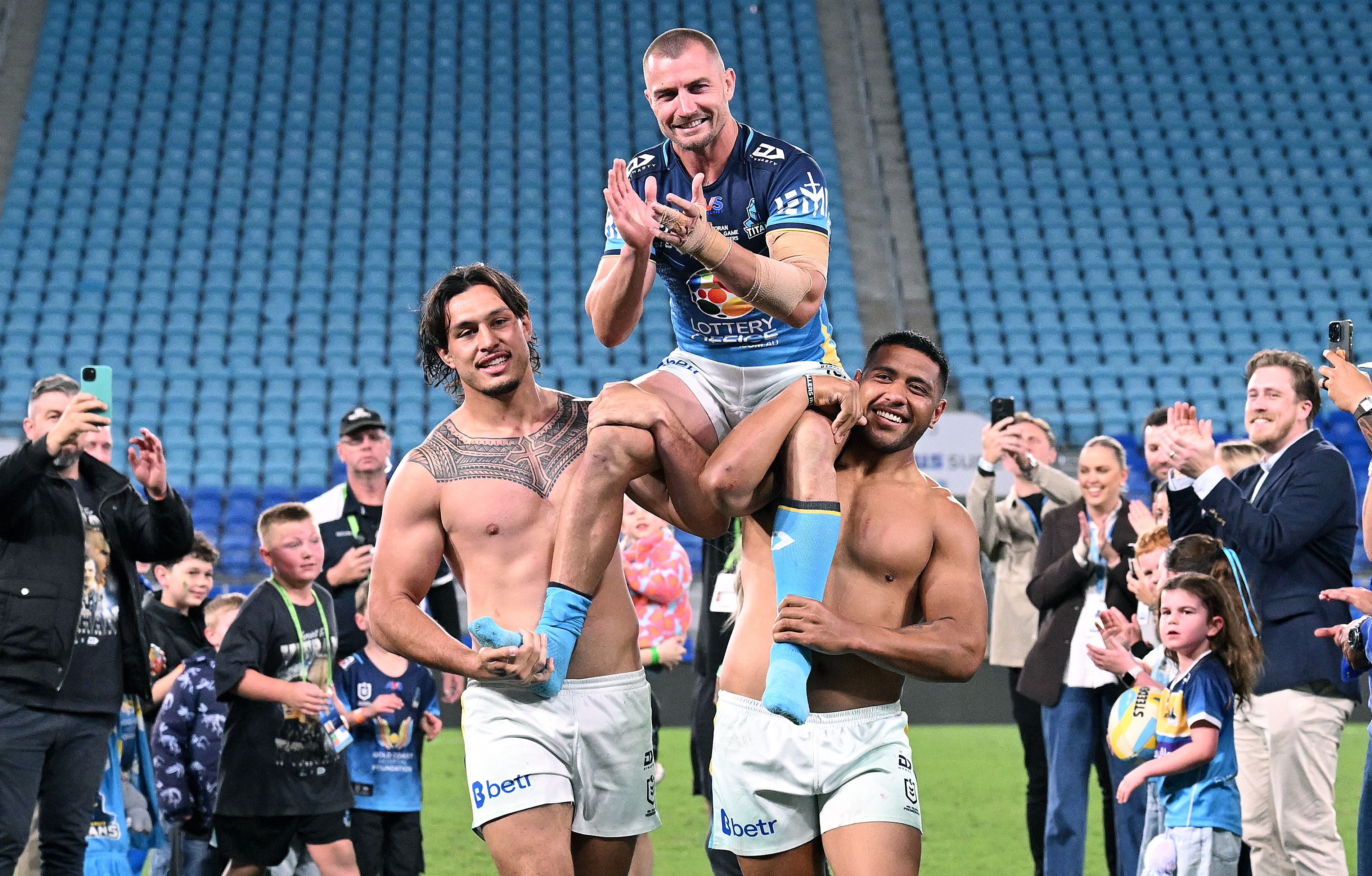 Kieran Foran makes emotional admission as history-making NRL veteran ...