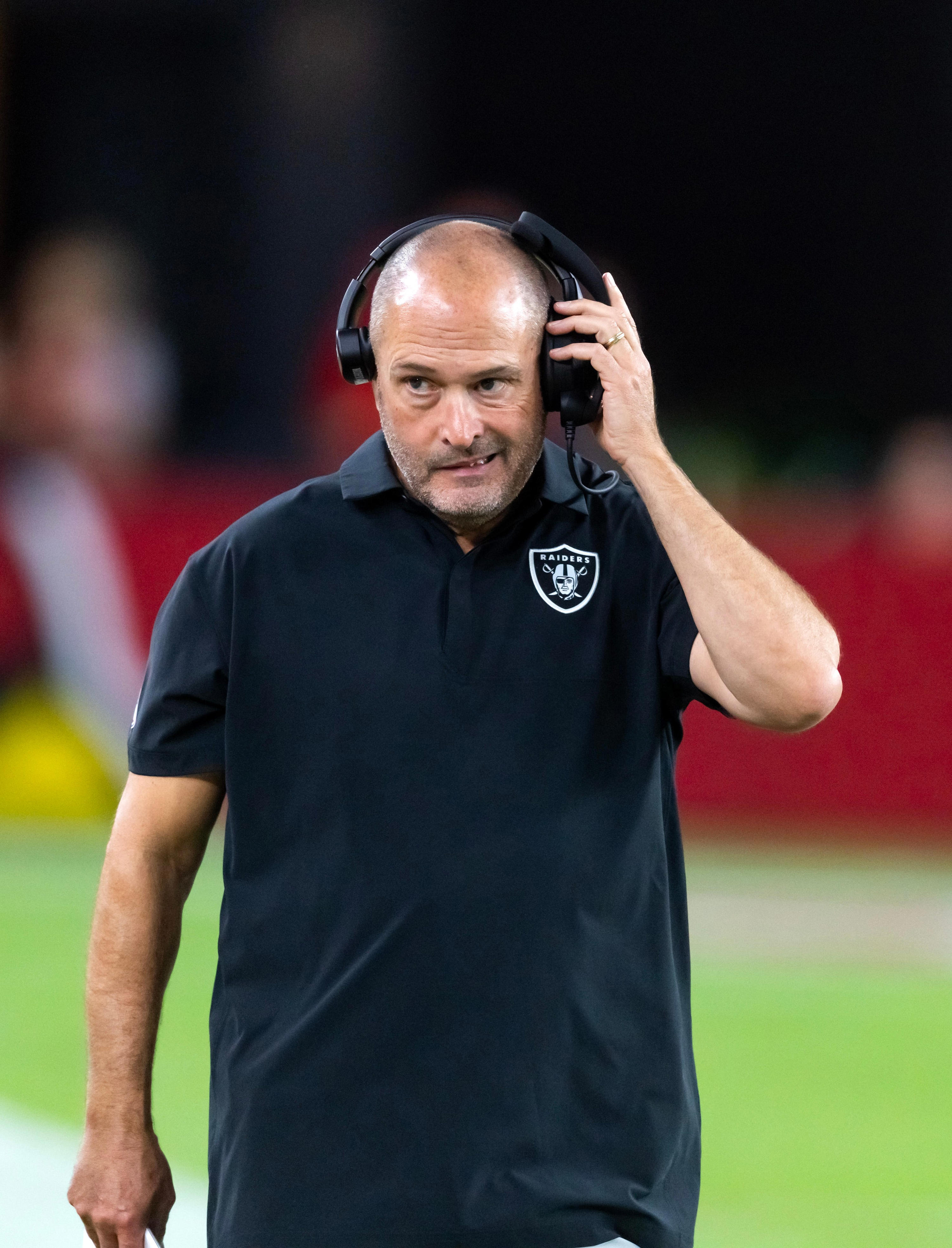 Raiders fire special teams coordinator after loss on TNF