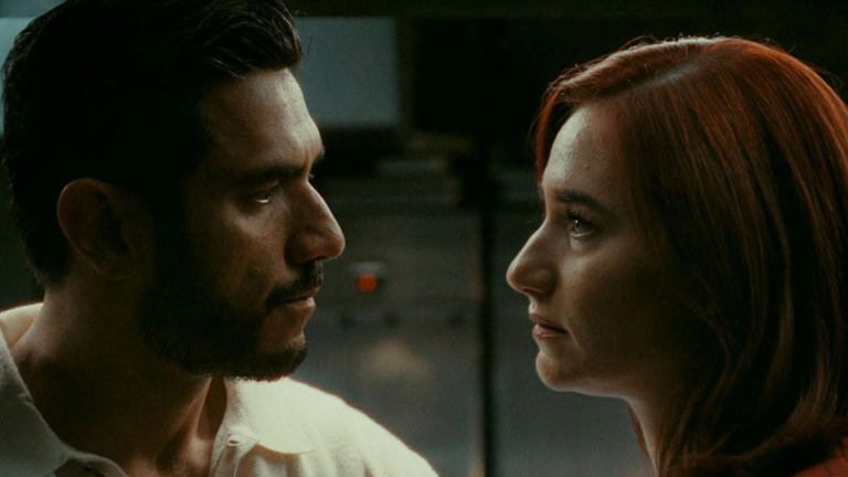 El nuevo drama de espionaje que arrasa en Netflix y sólo tiene 6 episodios