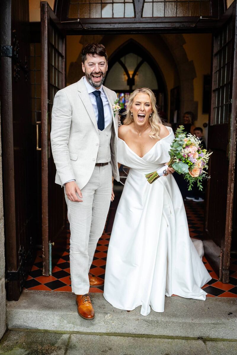Wedding of the Week: Jane and Simon receive the royal treatment on ...