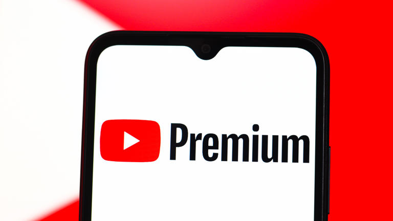 YouTube just cracked down on ad blockers again — Reports of issues have ...
