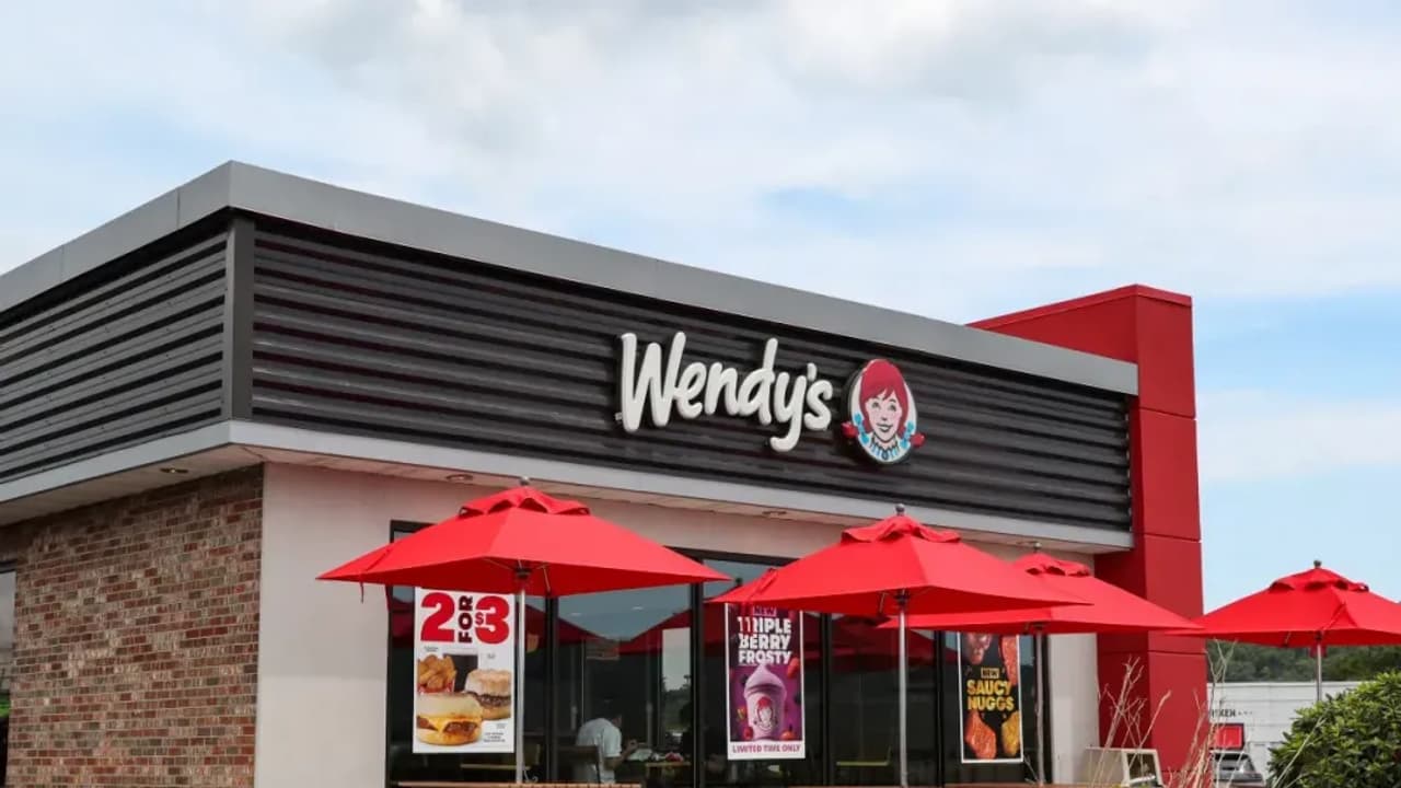 Wendy’s Interim CEO Projects International Net Unit Growth Of Over 9% ...