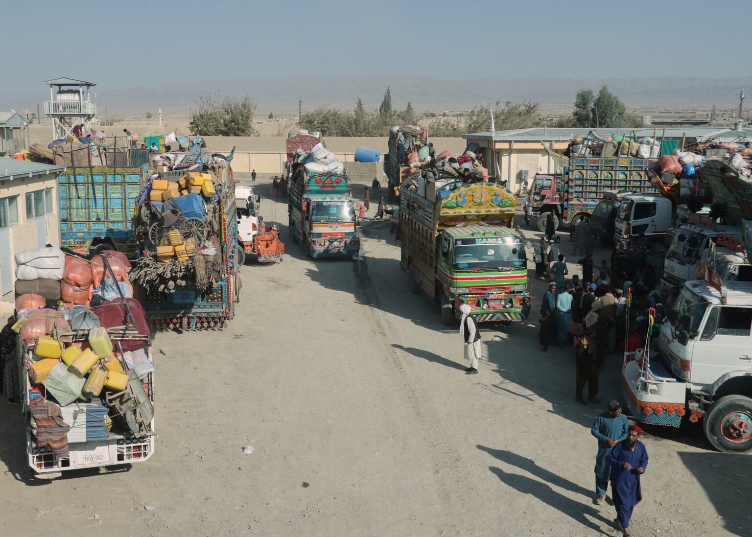 Pakistan-Afghanistan peace talks deadlocked after renewed border clashes