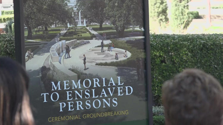 Baylor University holds dedication ceremony for memorial honoring ...