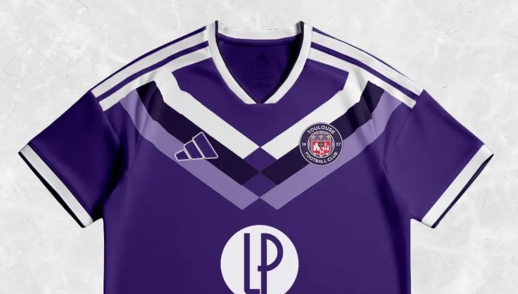 Le TFC avec un maillot Adidas en 2026, ça donnerait quoi