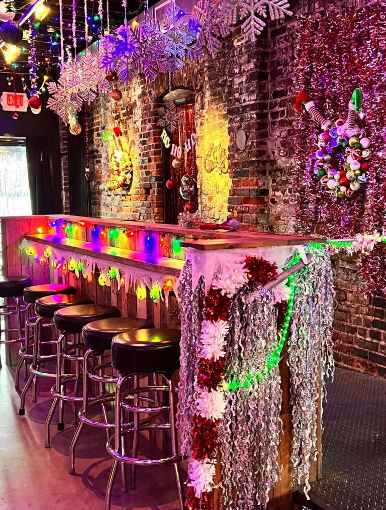 Cheers to Holiday Spirits: Your guide to KC pop-up bars for this ...