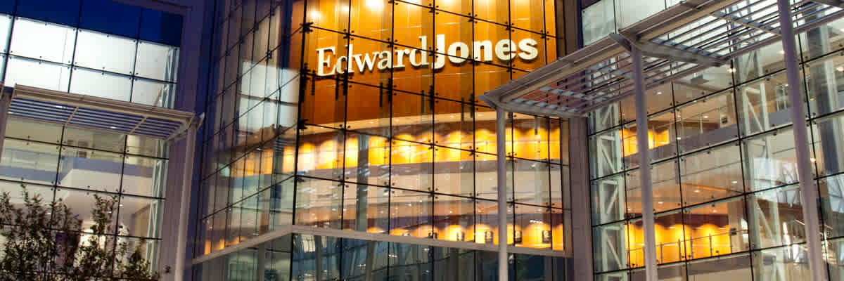Edward Jones Is Turning More of Its Employees Into Partners