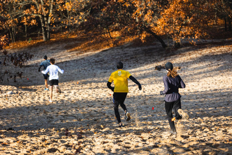 Robinette’s hosts 5K race over two competing courses
