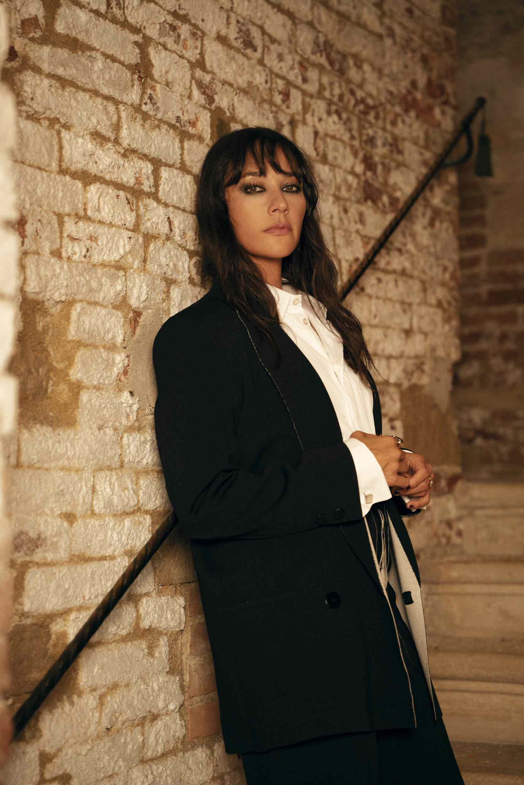 Rashida Jones Gets Ready to Usher, Loves an Armani Blazer, and Can’t Go ...