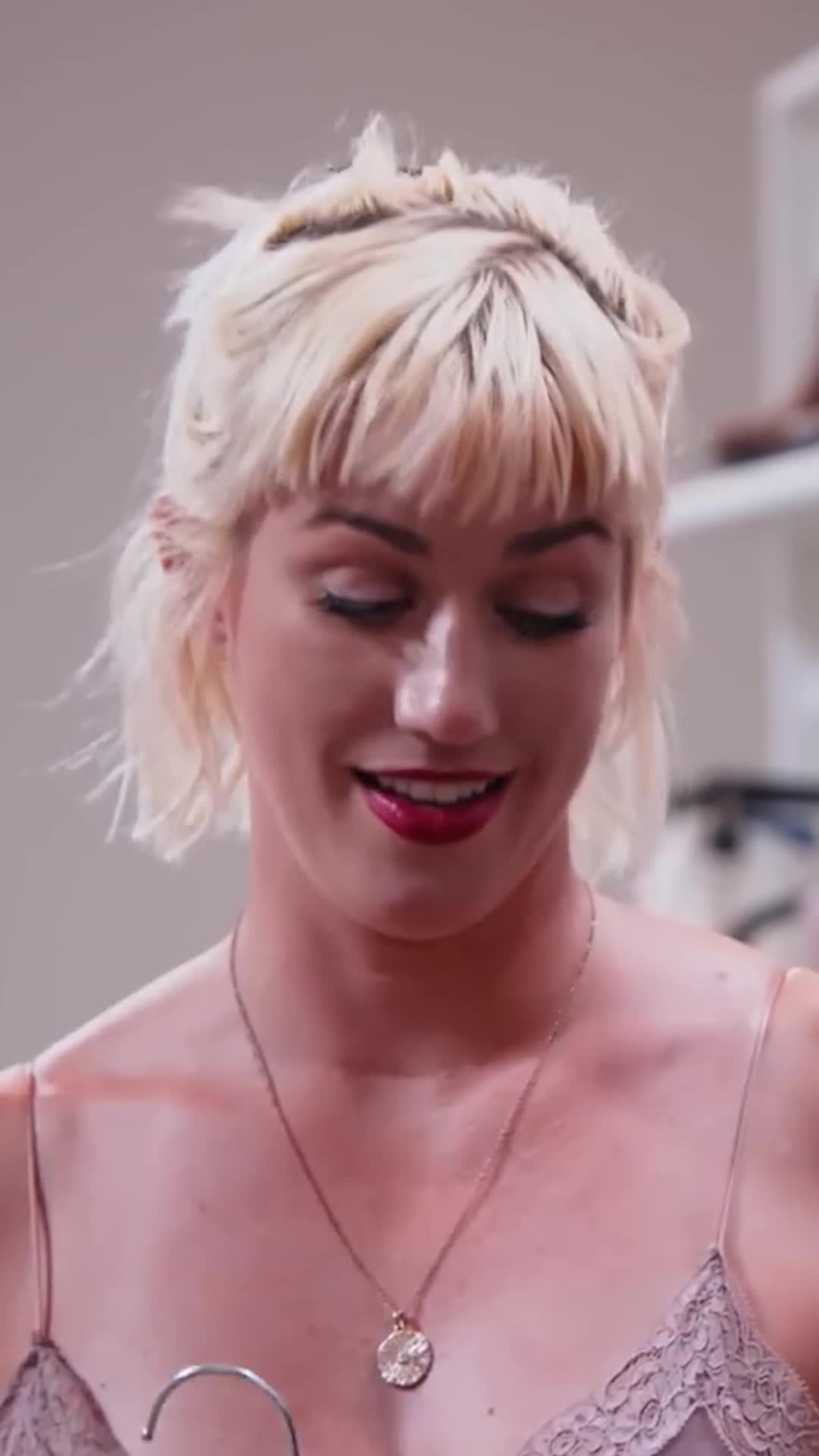 Dancer Fat Shamed By Mean Saleswoman!