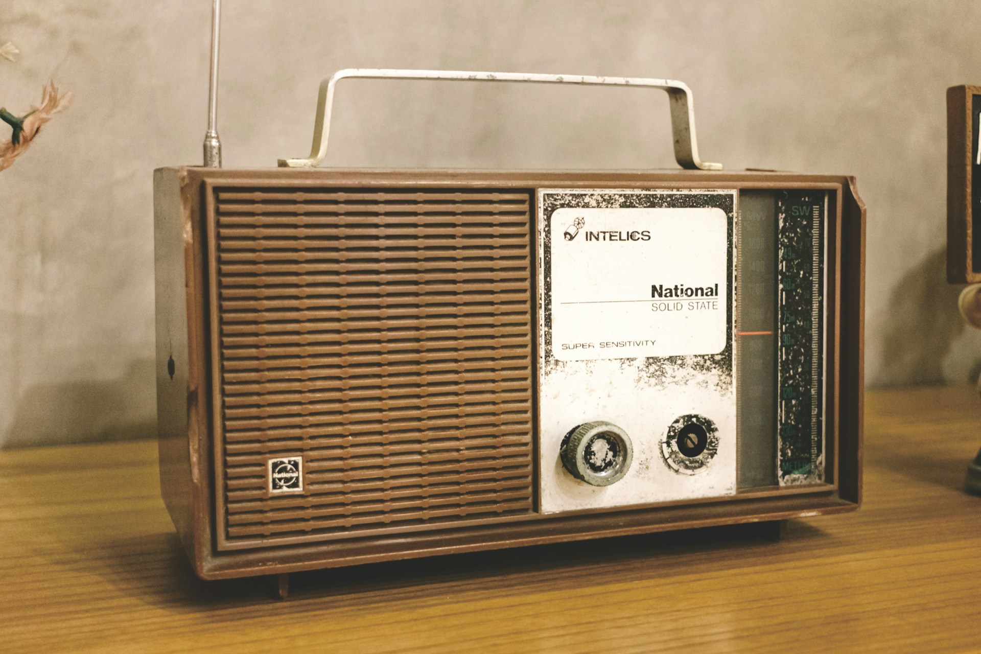19 Most Legendary Radio Broadcasts