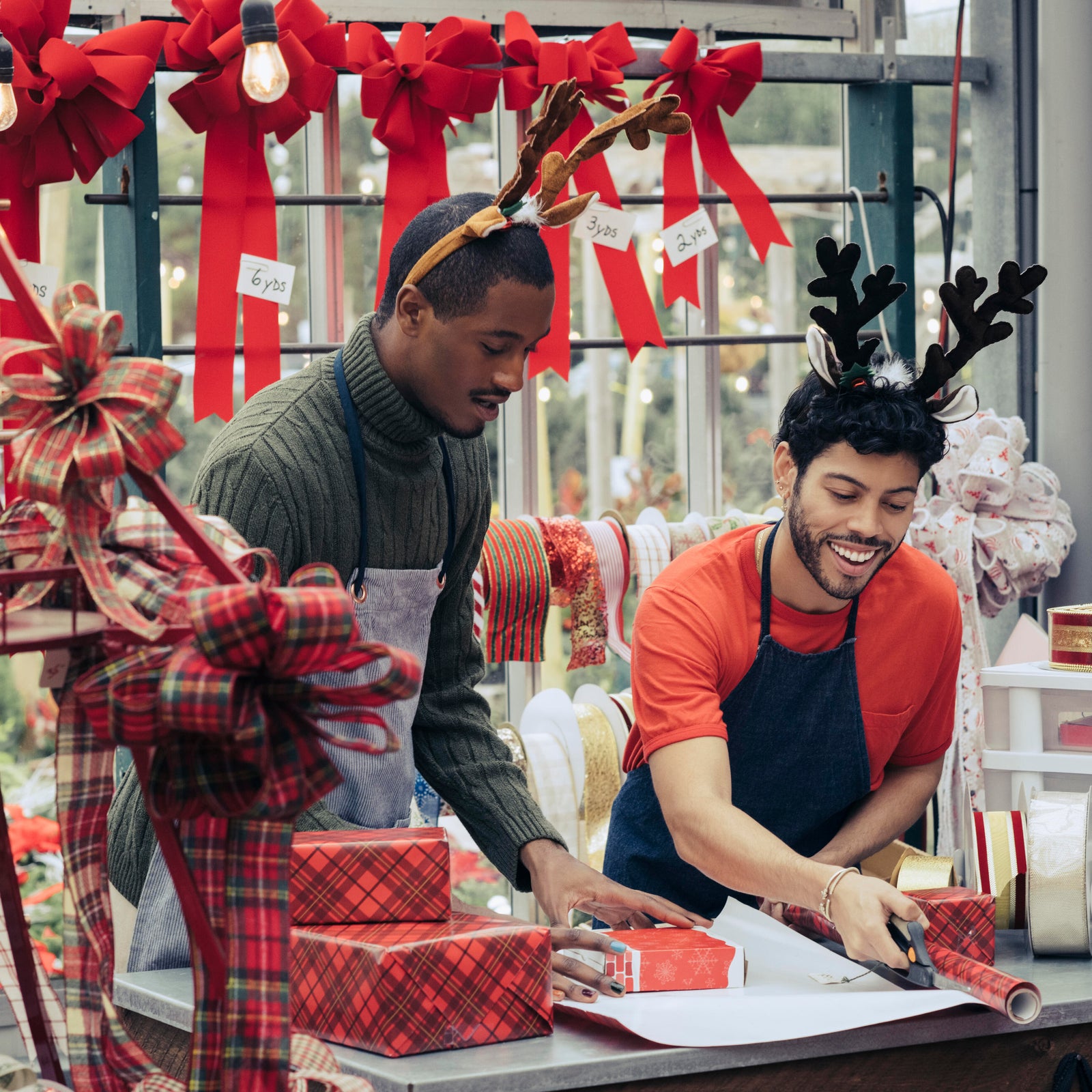 Seasonal retail jobs are set to drop to lowest level in 15 years