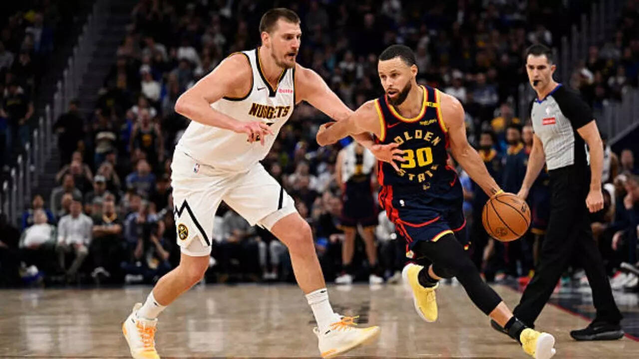 Is Stephen Curry playing tonight vs the Denver Nuggets? Latest update ...