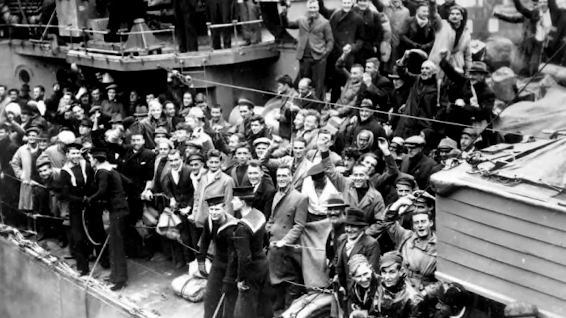 299 Prisoners Freed at Gunpoint: The Raid That Forced Hitler’s Hand