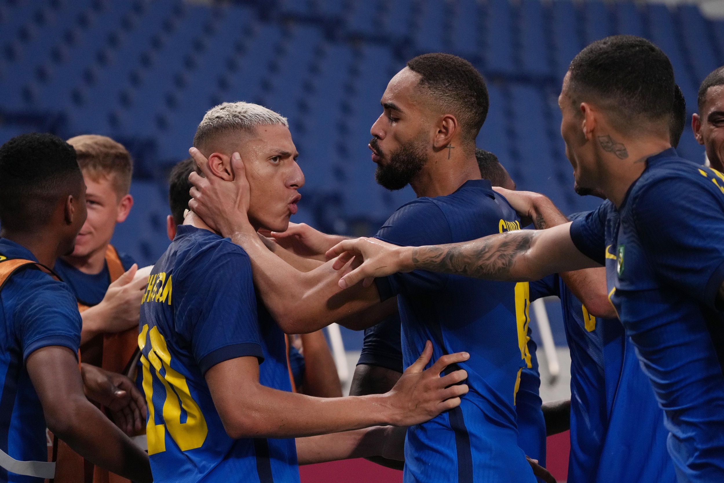 Wolves Relegation Battle: Why Wolverhampton Wanderers Need a Miracle as ...