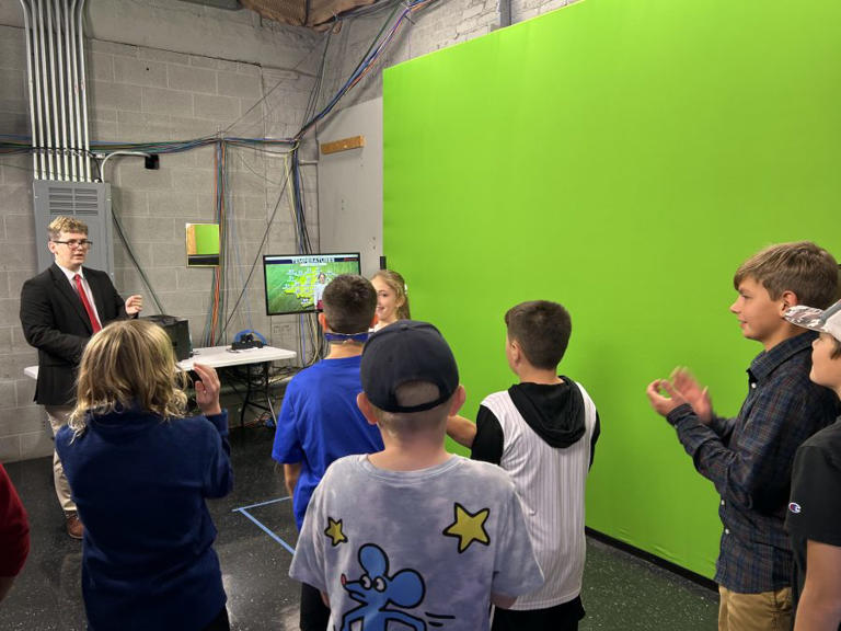 Wheeling middle school students visit WTRF 7 News studio