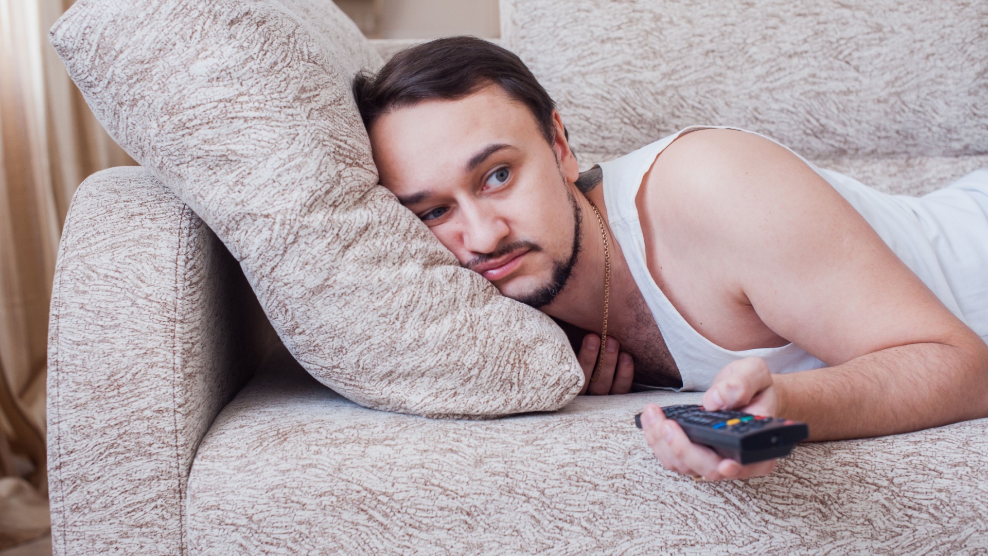 10 Signs That Someone May Be Very Lazy