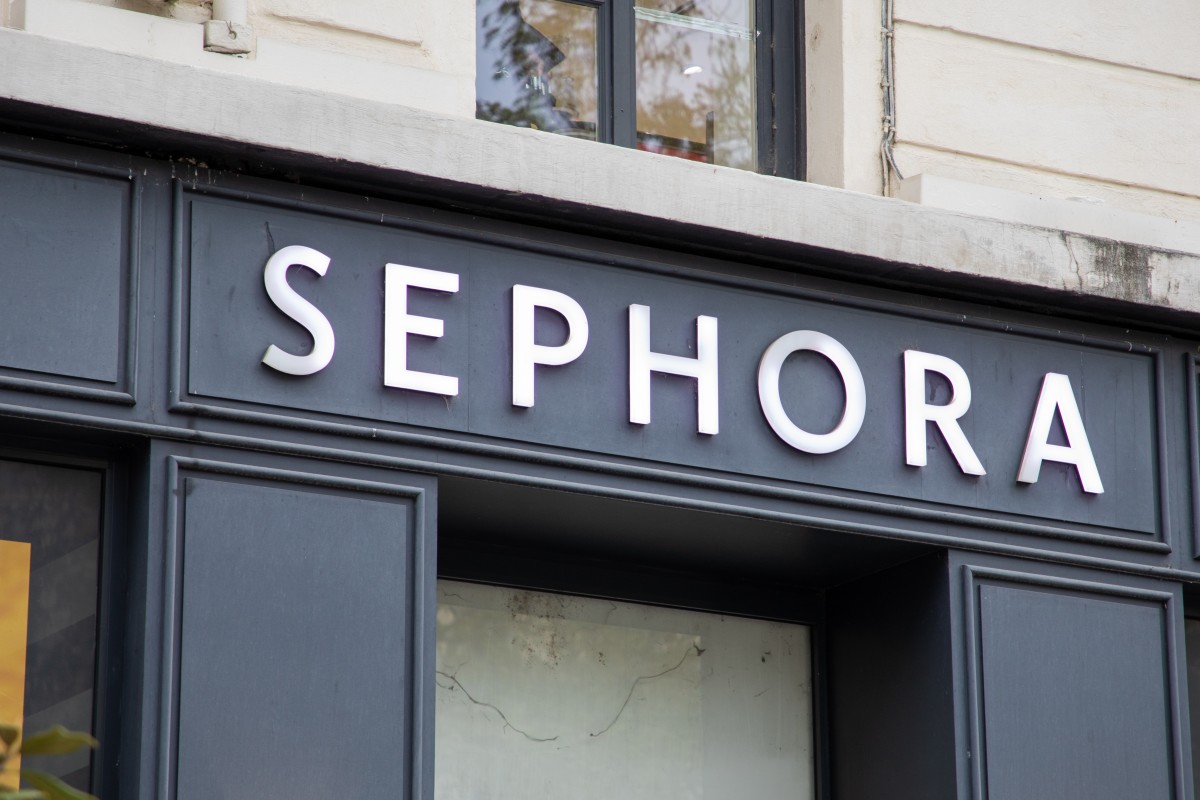 Discover Ilia's new hydrating lip glosses at Sephora: 12 shades for ...