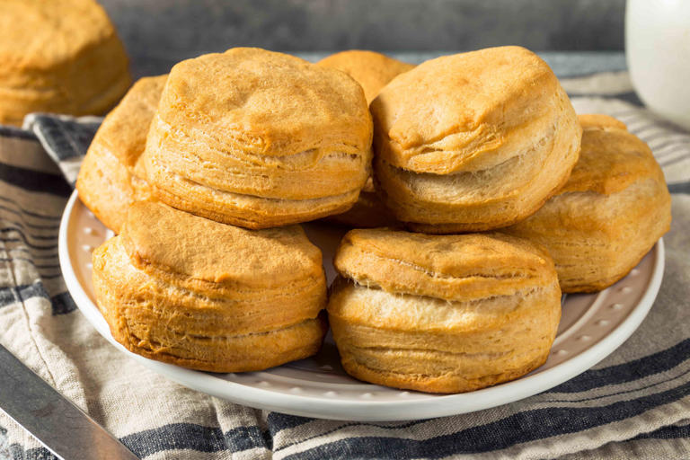 I Asked 2 Pro Bakers To Name the Best Store-Bought Biscuits—They Both ...
