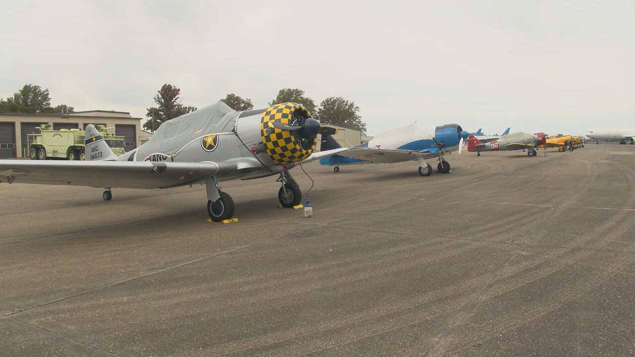 Cold War-era planes land in Blytheville for Air Power History Tour