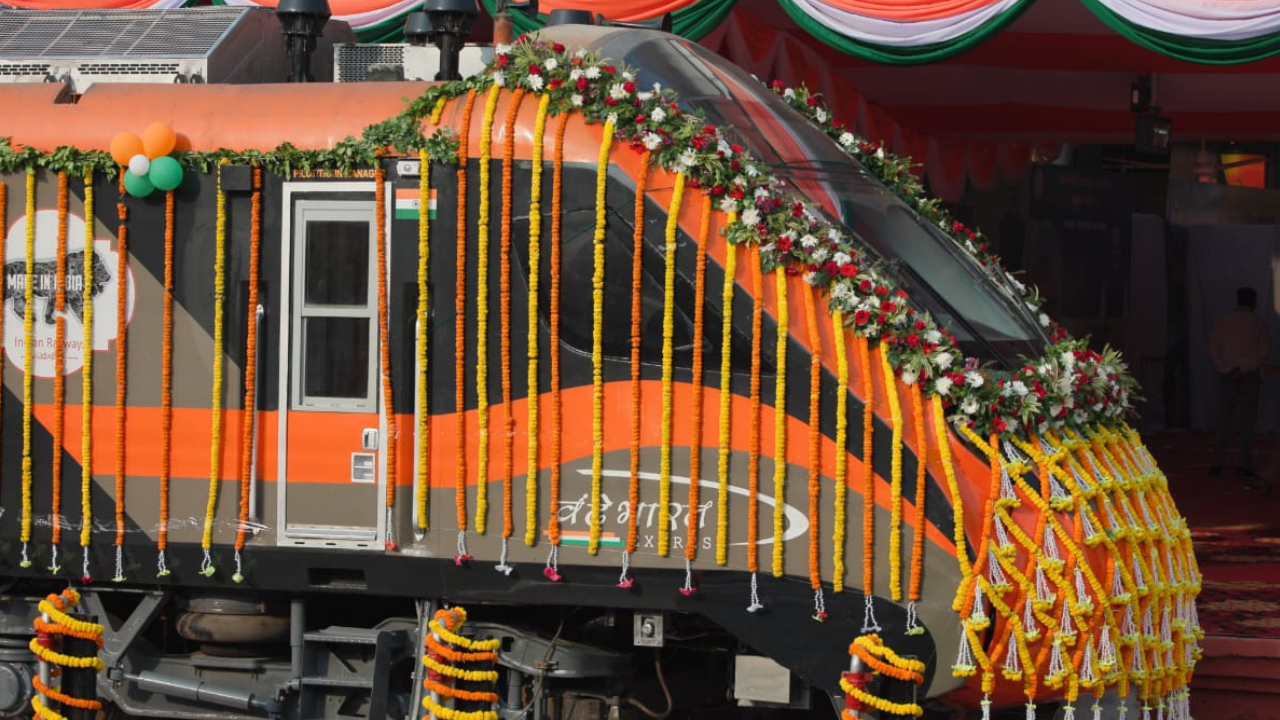 New Vande Bharat routes: Fast, modern trains now run from Varanasi to ...