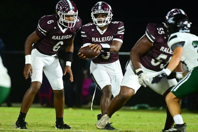 MHSAA football playoffs brackets for 2025 state tournament, schedule ...