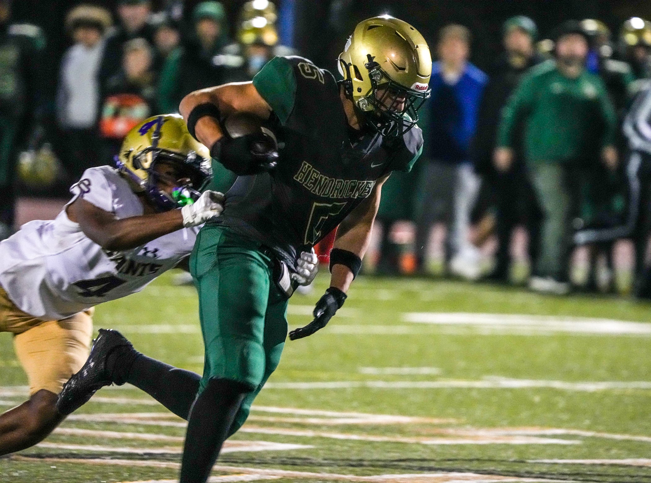 Hendricken showed up in a big way vs. St. Raphael. Here's what happened ...