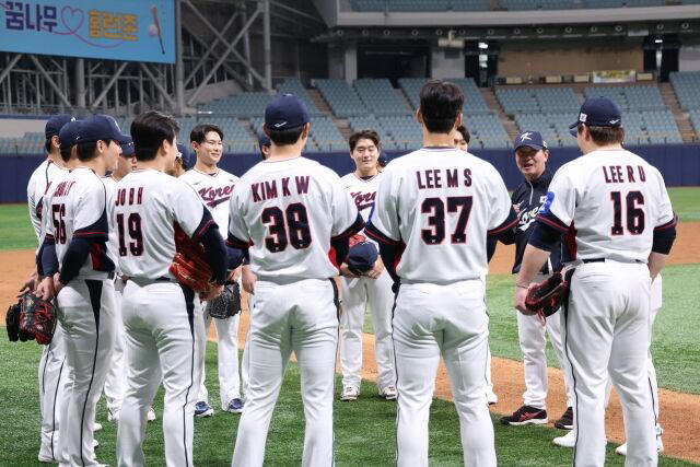 "韓 절대 약하지 않아, 日 상대로 던지고 싶어" 156km 국대 에이스의 한마디, WBC 벌써 기대된다 [MD고척]