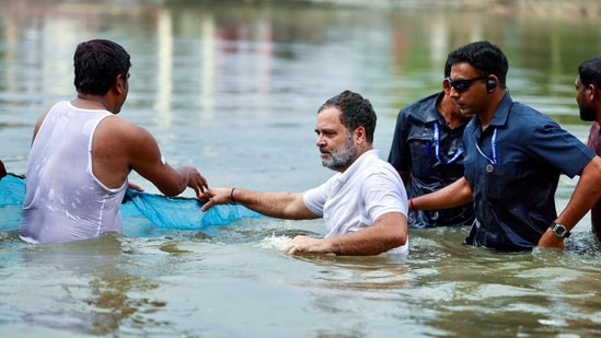 'Election me doobne ki...': PM mocks Rahul Gandhi's fish pond dive in Bihar