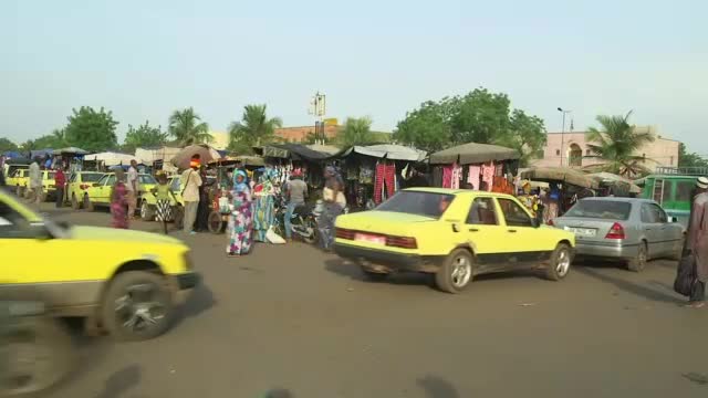 Mali: France advises its citizens to leave the country as soon as possible