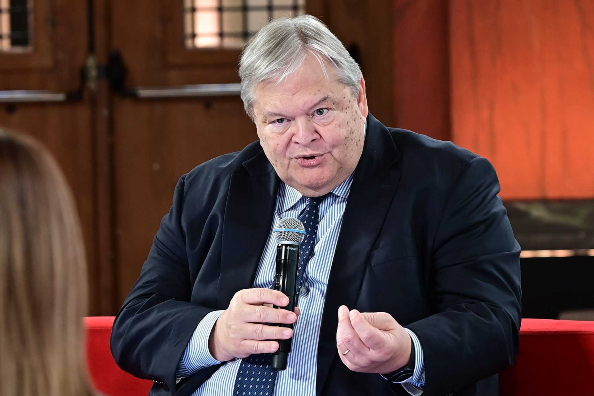 Προειδοποίηση Βενιζέλου: Η χώρα είναι αντιμέτωπη με κρίση νομιμοποίησης ...