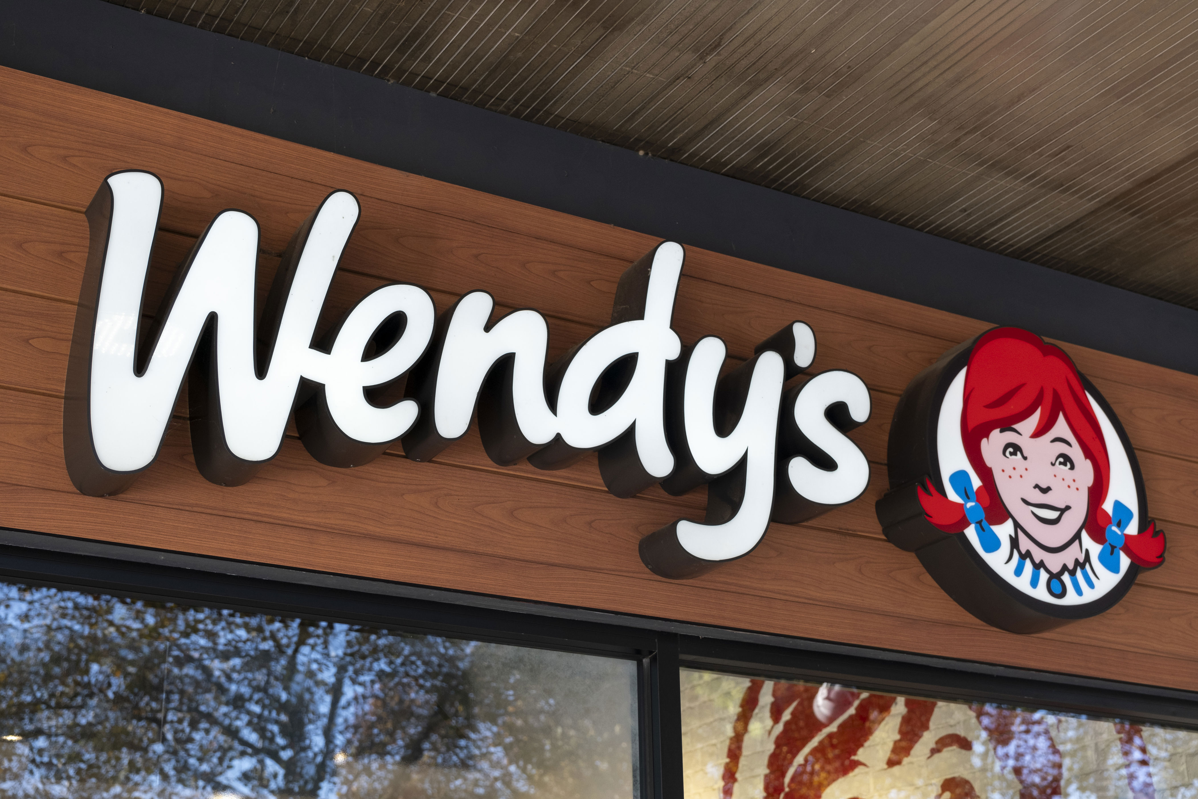 Why is Wendy’s closing more than 300 stores across US? Reasons explained