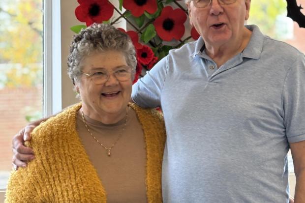 More than 1,000 handmade poppies on display at Crammer Court for ...