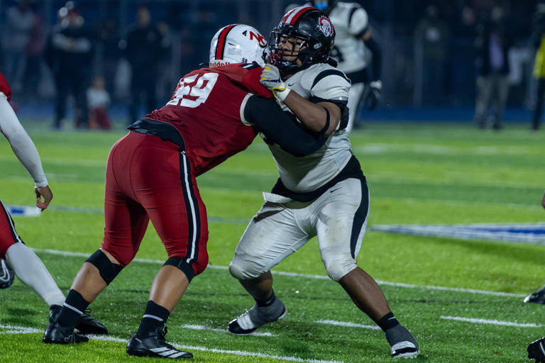 Meet the 2025 Parkway High School football all-conference teams