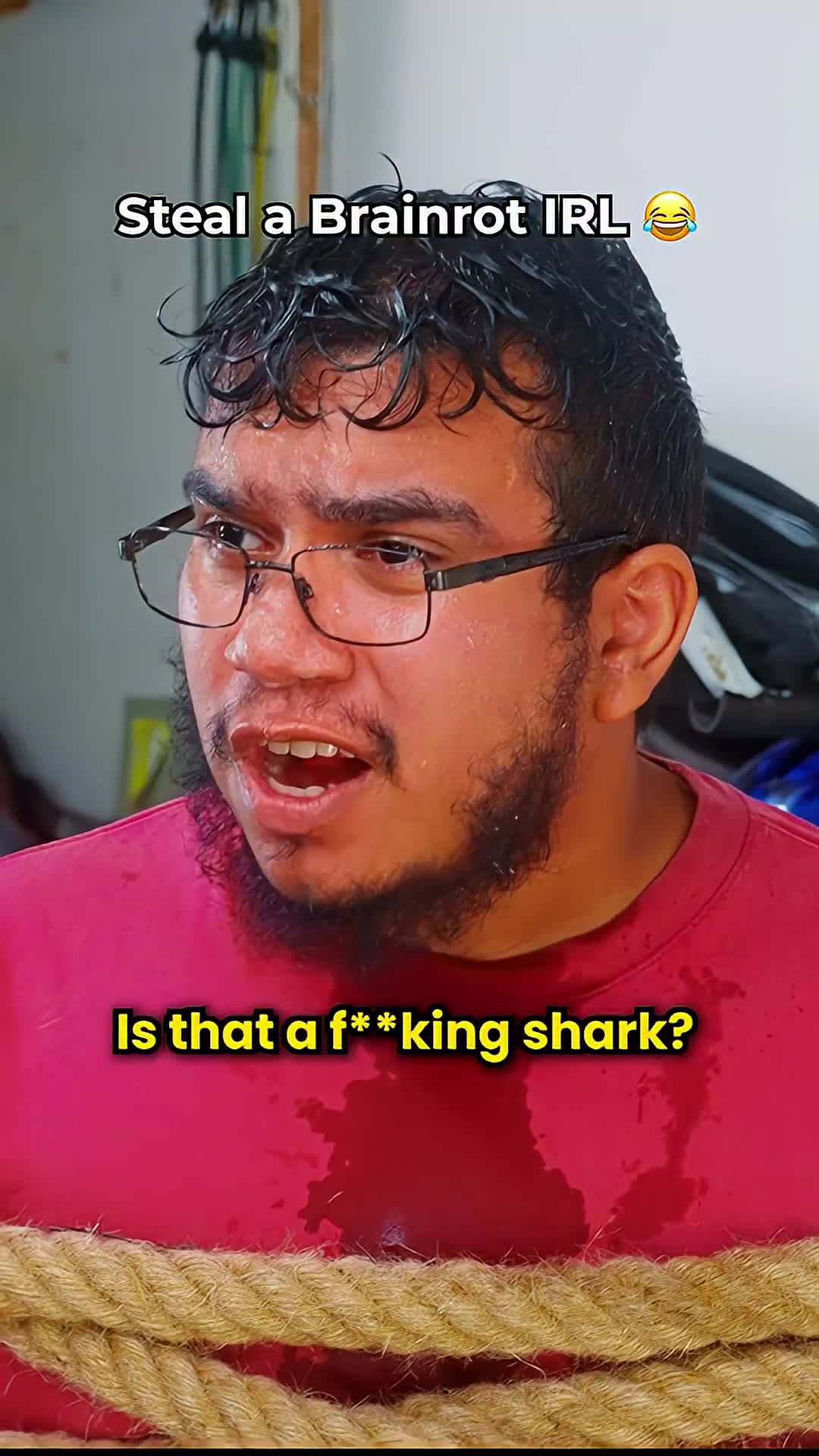 Steal a brainrot IRL 😂