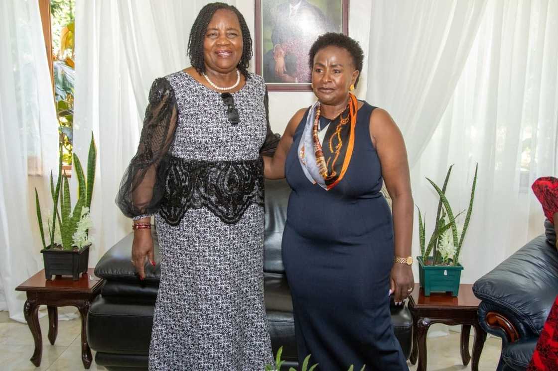 Wavinya Ndeti breaks silence after her awkward hug with Ida Odinga ...