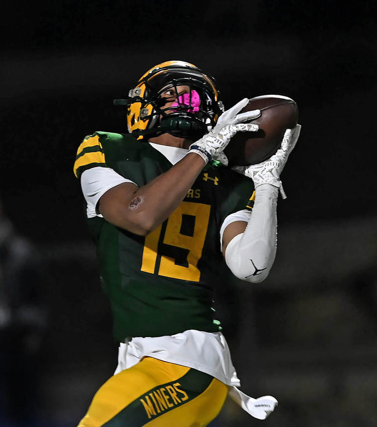 High school football title games set: Manogue at Spanish Springs, Reno ...