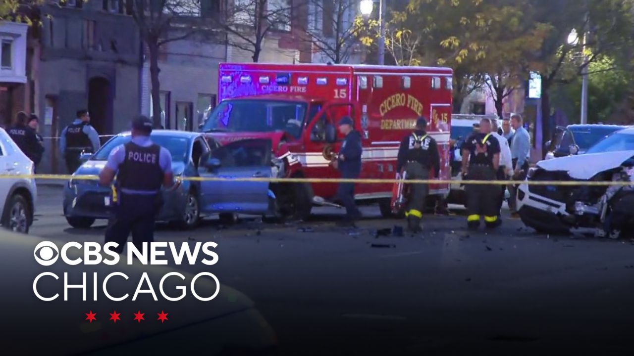 Suspect arrested after crashing stolen ambulance during Chicago police ...