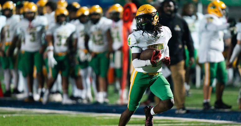 Bryan Station Defenders live up to their name, shut out Lafayette 39-0 ...