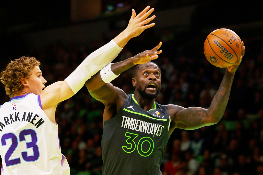 Edwards scores 37, Randle adds 19 with 10 rebounds as Timberwolves beat ...