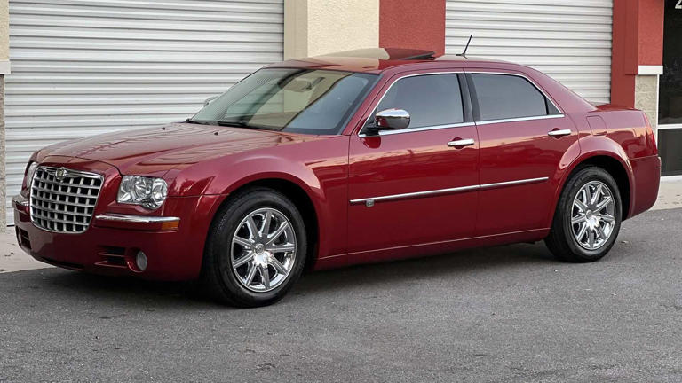 10 Brands That Consistently Build The Best Sleeper Cars