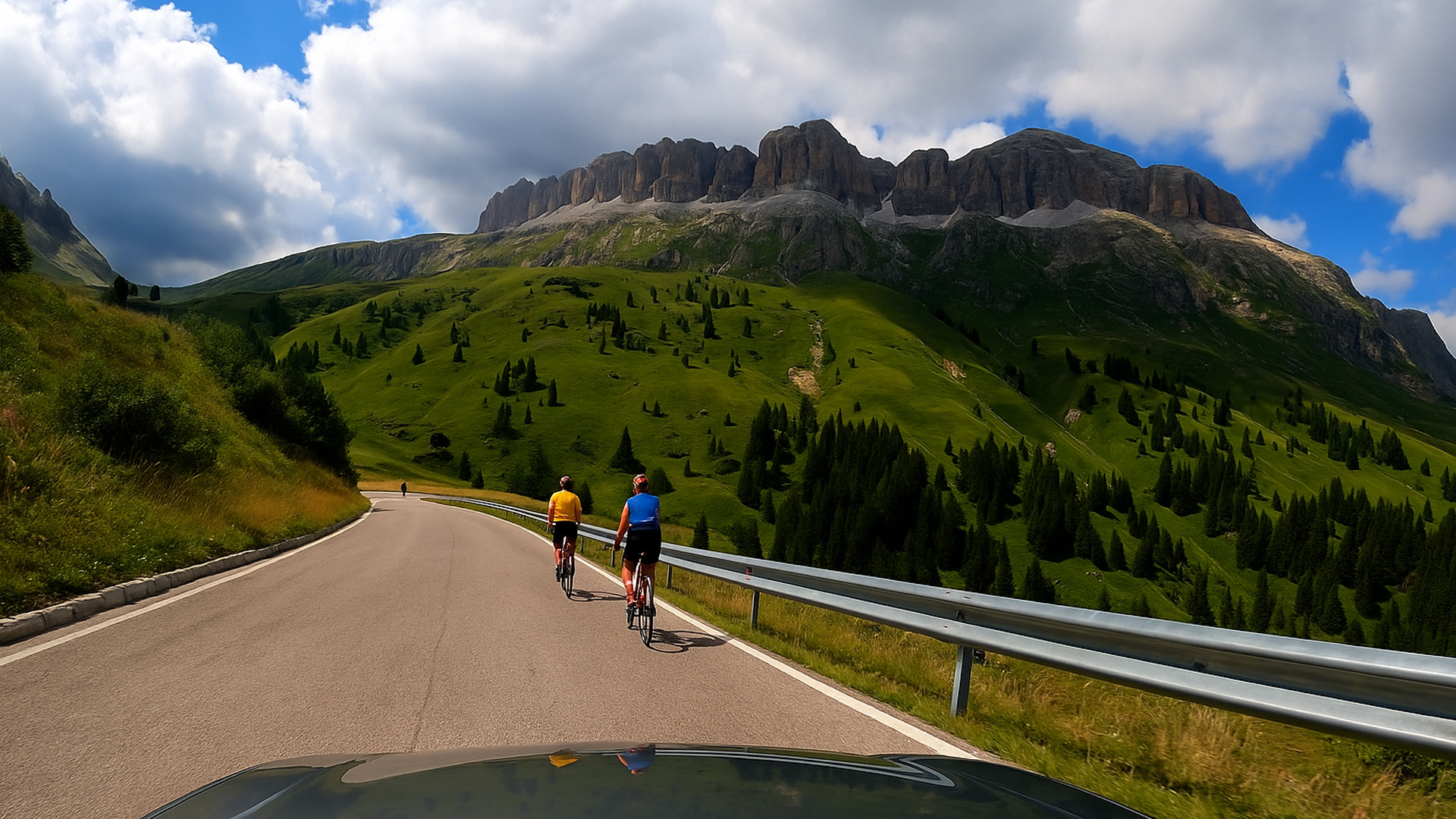 Strada panoramica nelle Dolomiti in 4K
