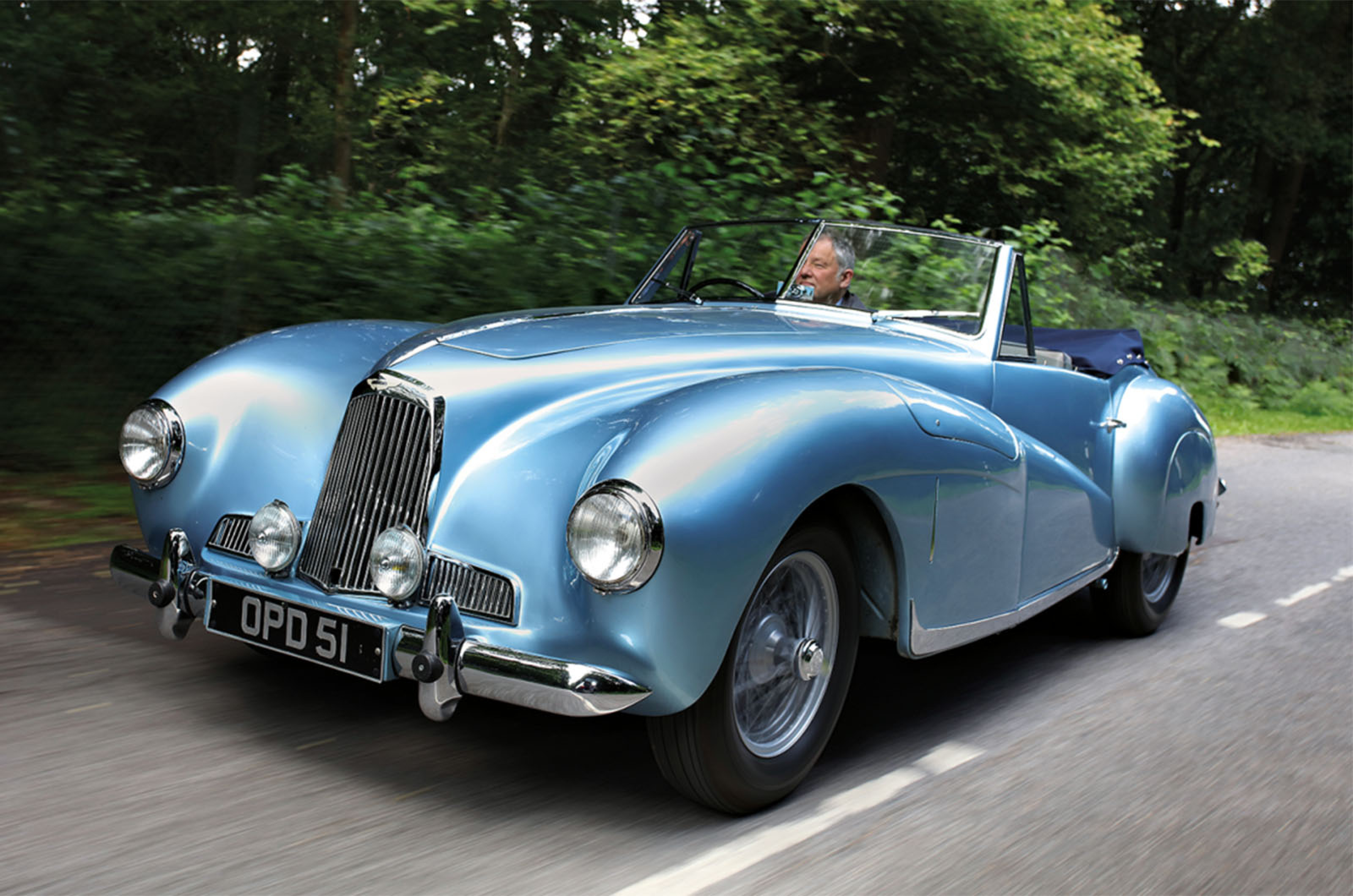 La historia de la serie DB de Aston Martin