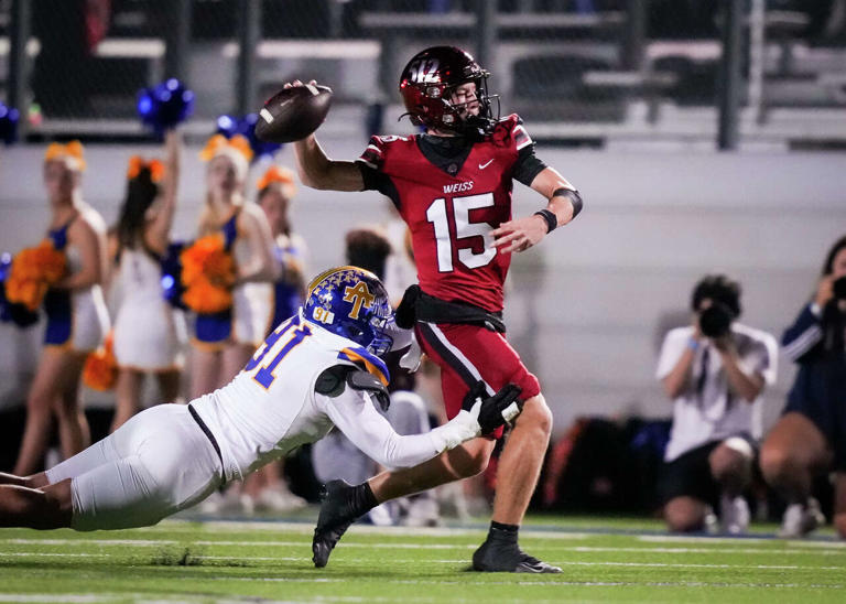 High school football: Week 11 scores from Austin area, Central Texas