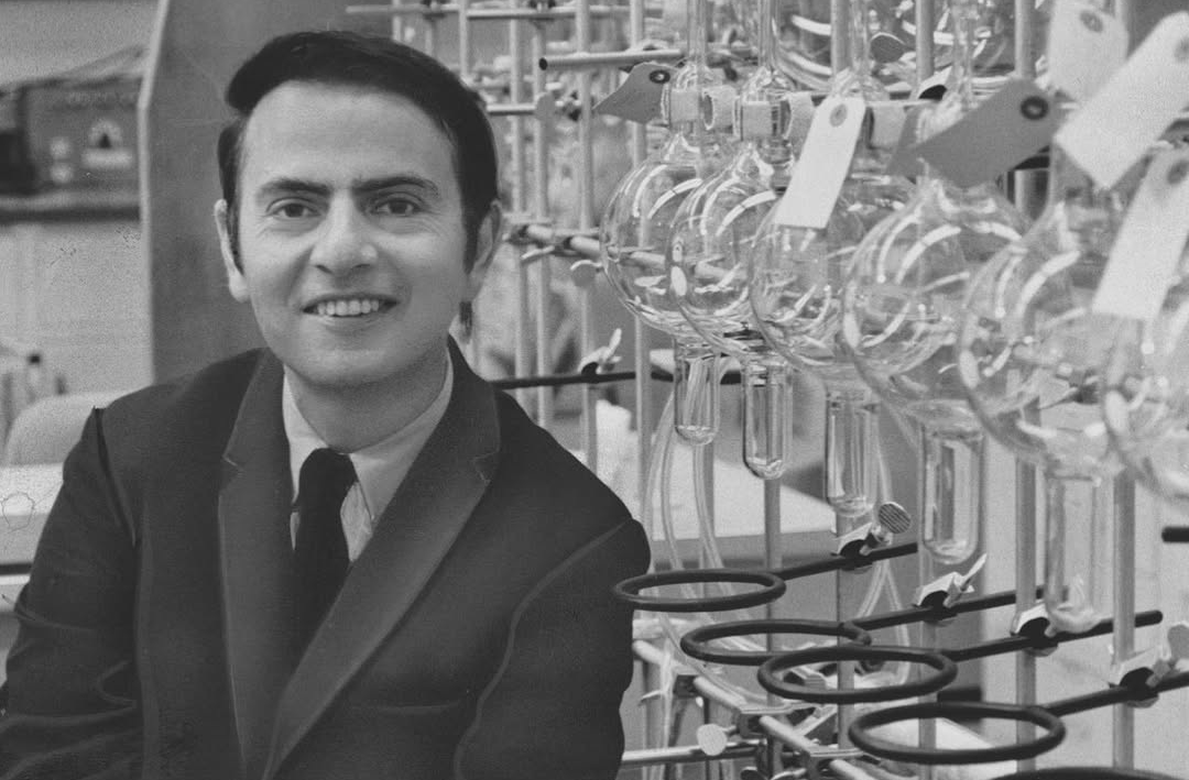 Carl Sagan: gênio que ajudou a decifrar o universo