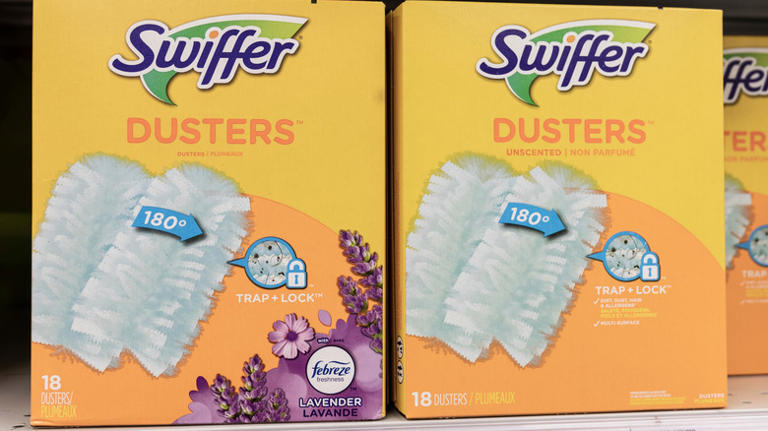 The Unexpected Reason You Should Always Bring A Swiffer Duster To The Beach