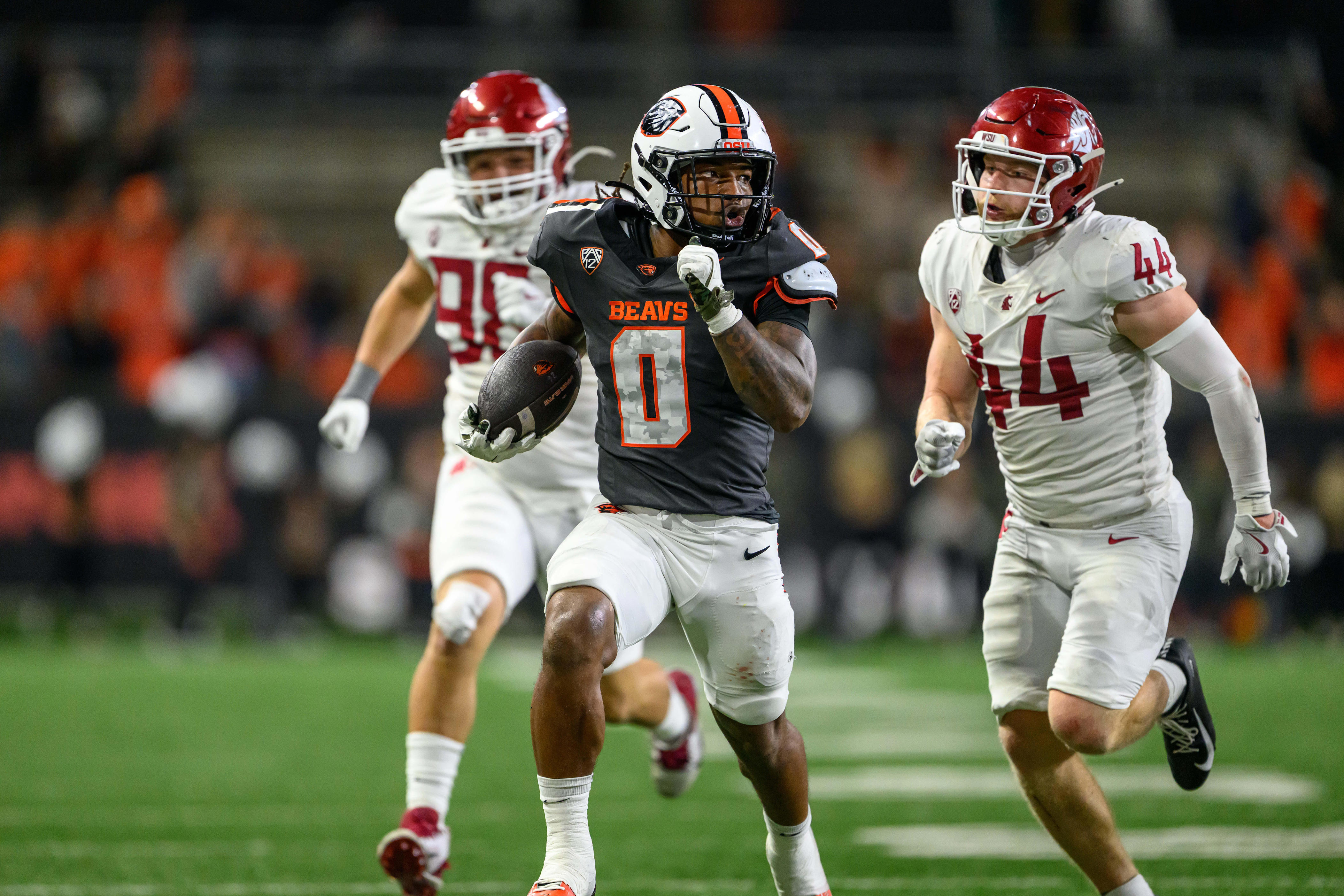 Oregon State vs. Washington State highlights. Beavers finish with loss